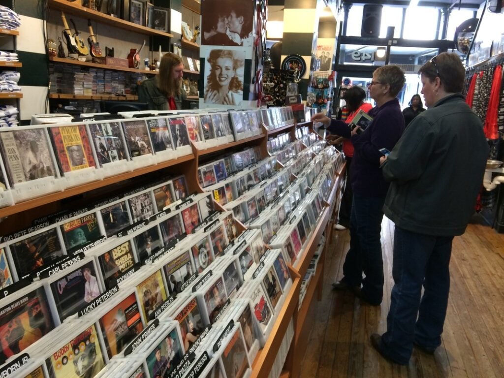 Memphis Record Stores for Vinyl Enthusiasts